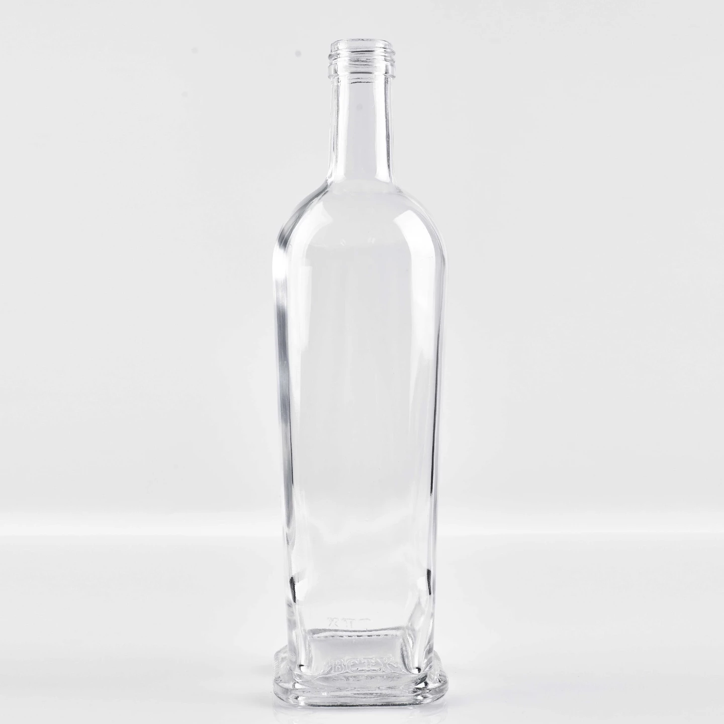 750ml Classic Glass Bottle - Premium Spirits Design | One Glass Co